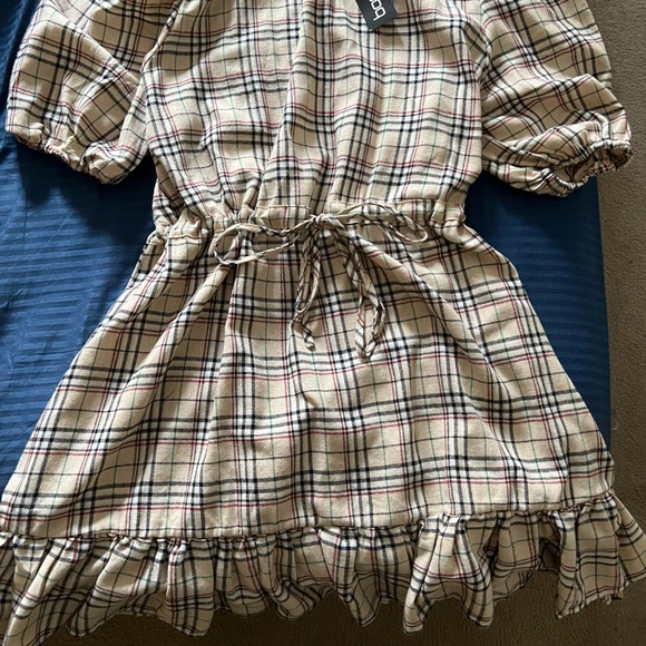 Boohoo Plus | Dresses | Plus Size Plaid Dress With Tie Around Waist ...